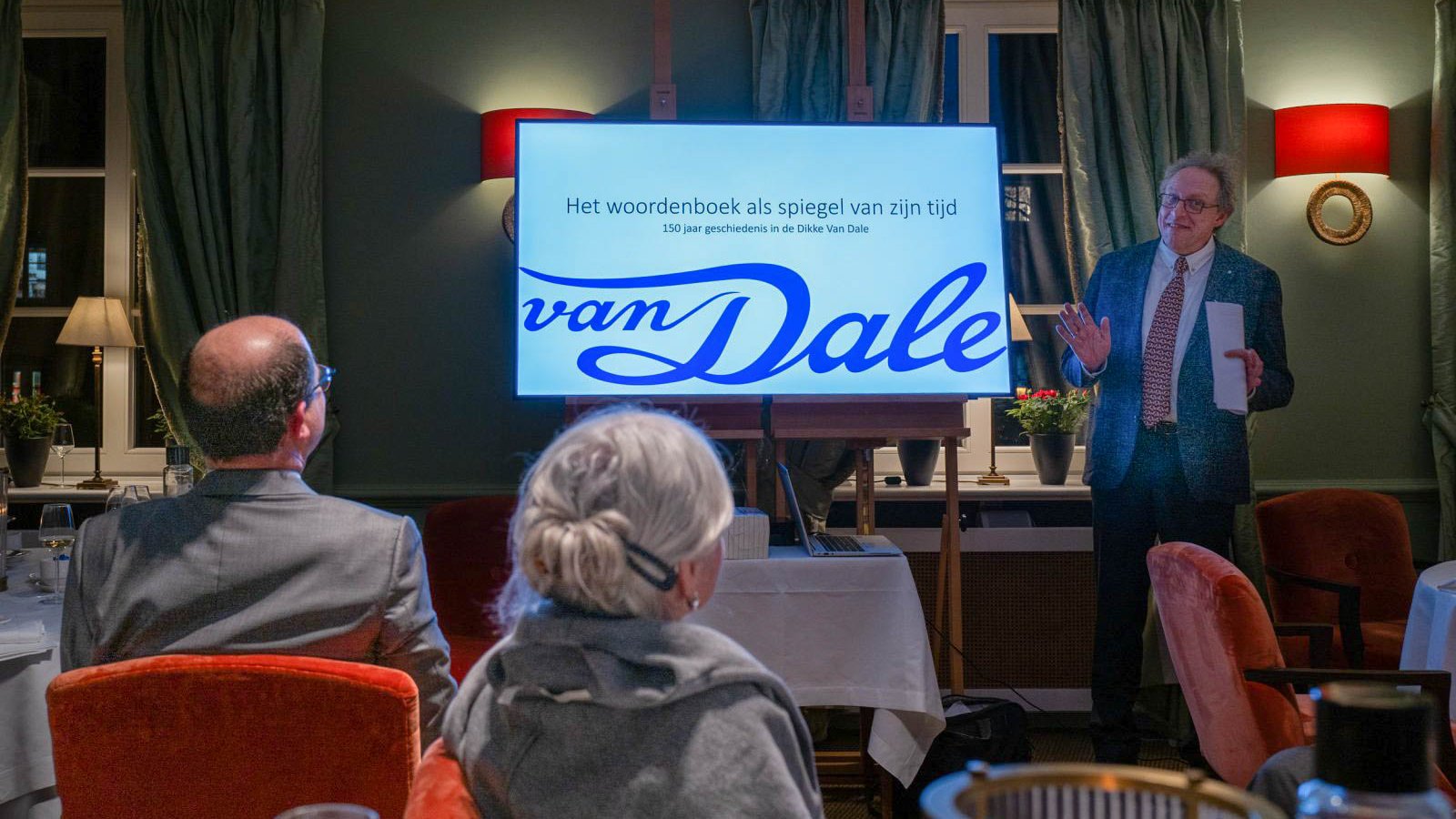 De Dikke Van Dale als spiegel van zijn tijd | Orde van den Prince